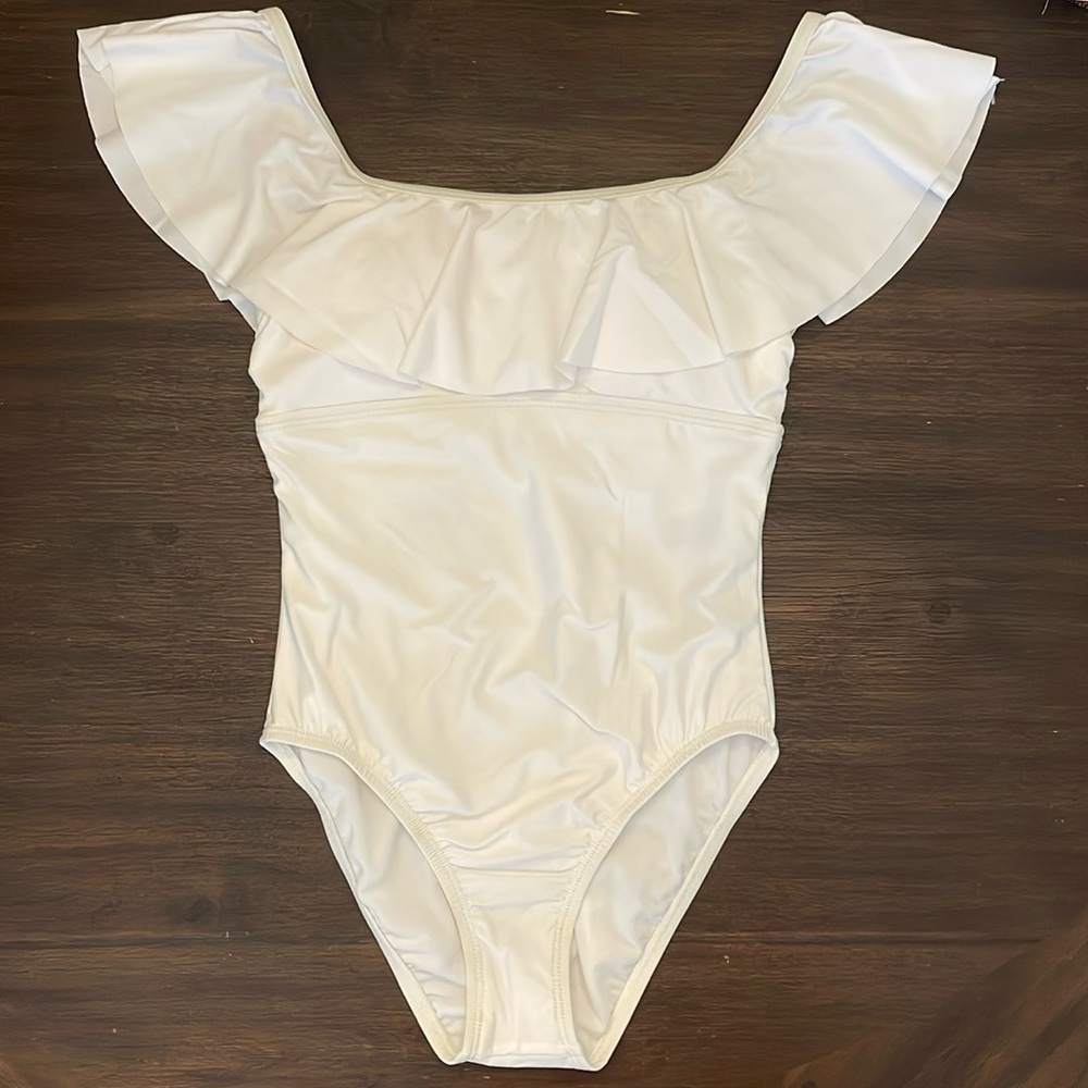 Gianni Bini White Swimsuit - Gem